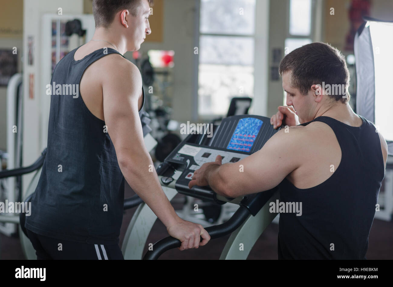 Group of men on treadmill hi-res stock photography and images - Alamy
