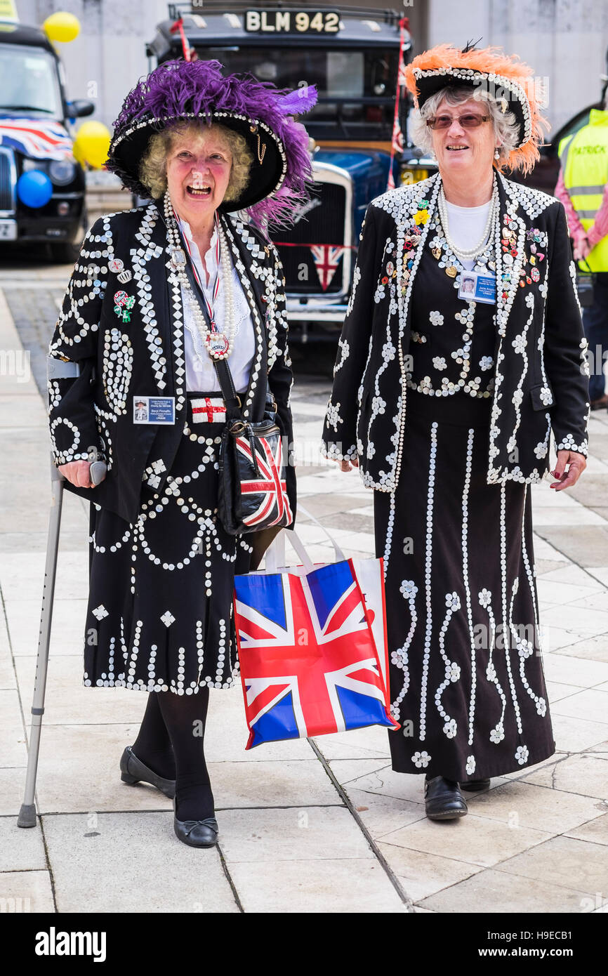 2016 Pearly Kings&Queens Harvest Festival Parade, London, England, U.K ...