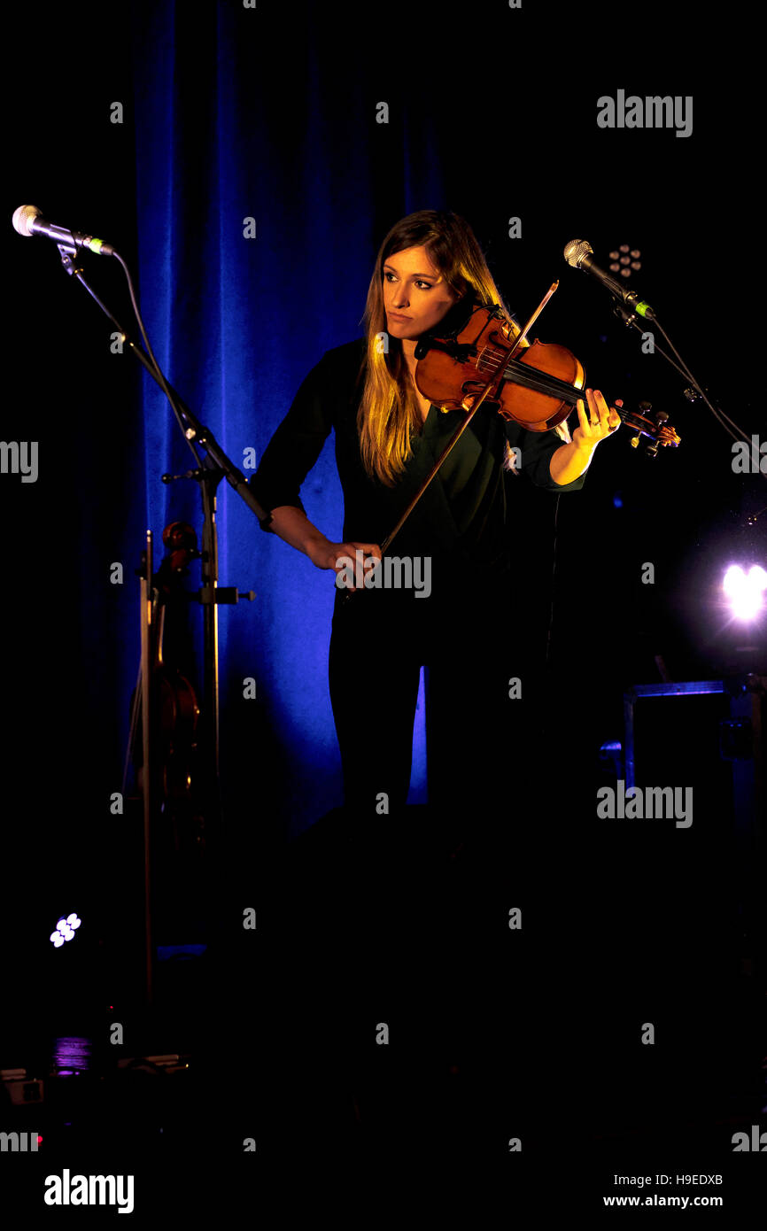 Classical band bond hi-res stock photography and images - Alamy