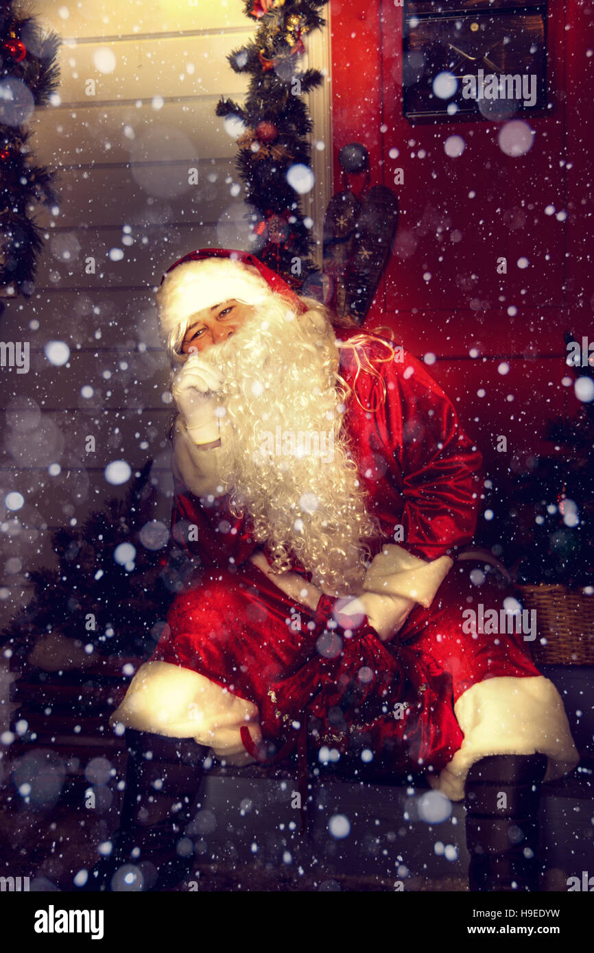 Christmas lights house ladder hi-res stock photography and images - Alamy