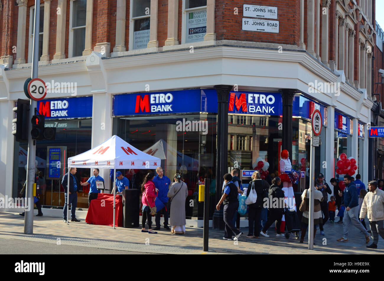 Clapham Junction, London, UK, 28/10/2016, Metro Bank PLC opening, first ...
