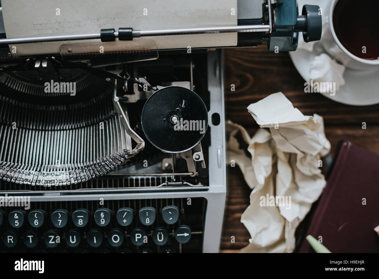 Retro writing machine Stock Photo - Alamy