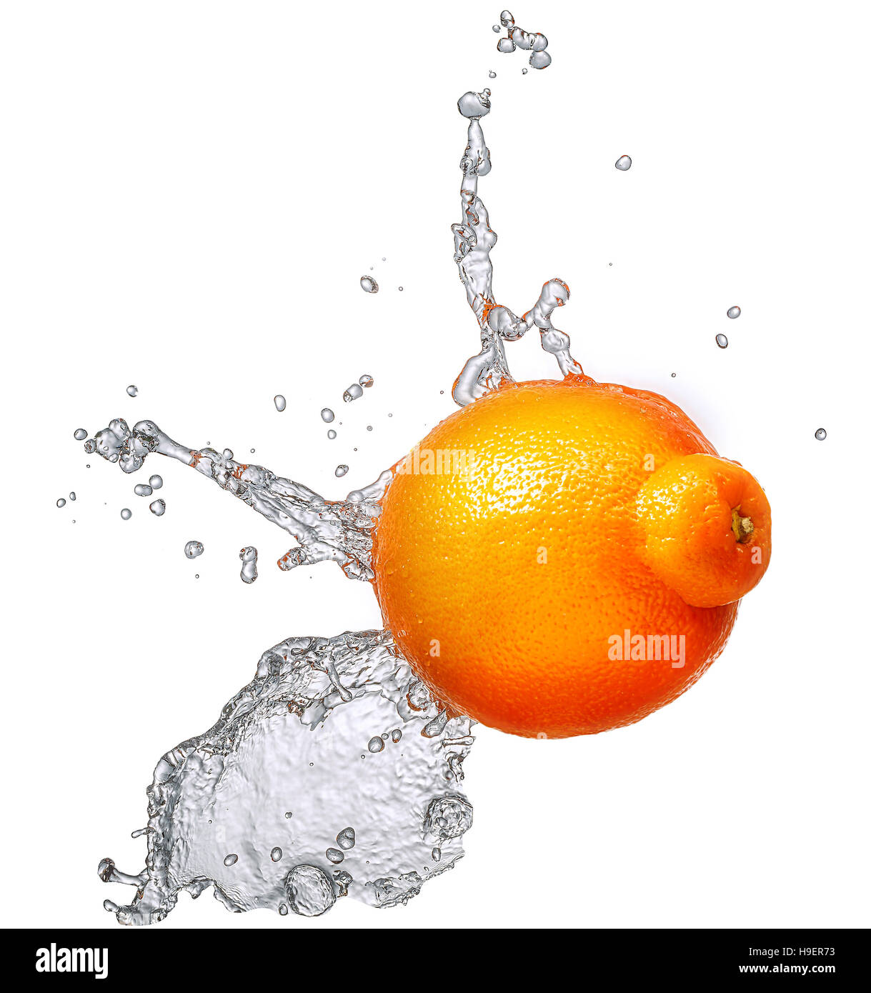 Water splash with mandarin isolated Stock Photo - Alamy