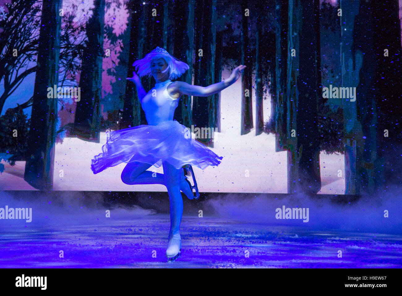 London, UK. 21 November 2016. The Snowflakes are performing. The ...