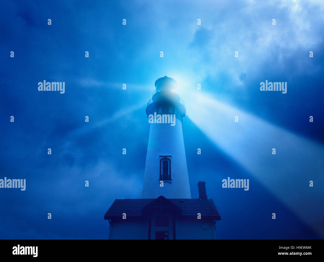 Light beaming from lighthouse Stock Photo - Alamy