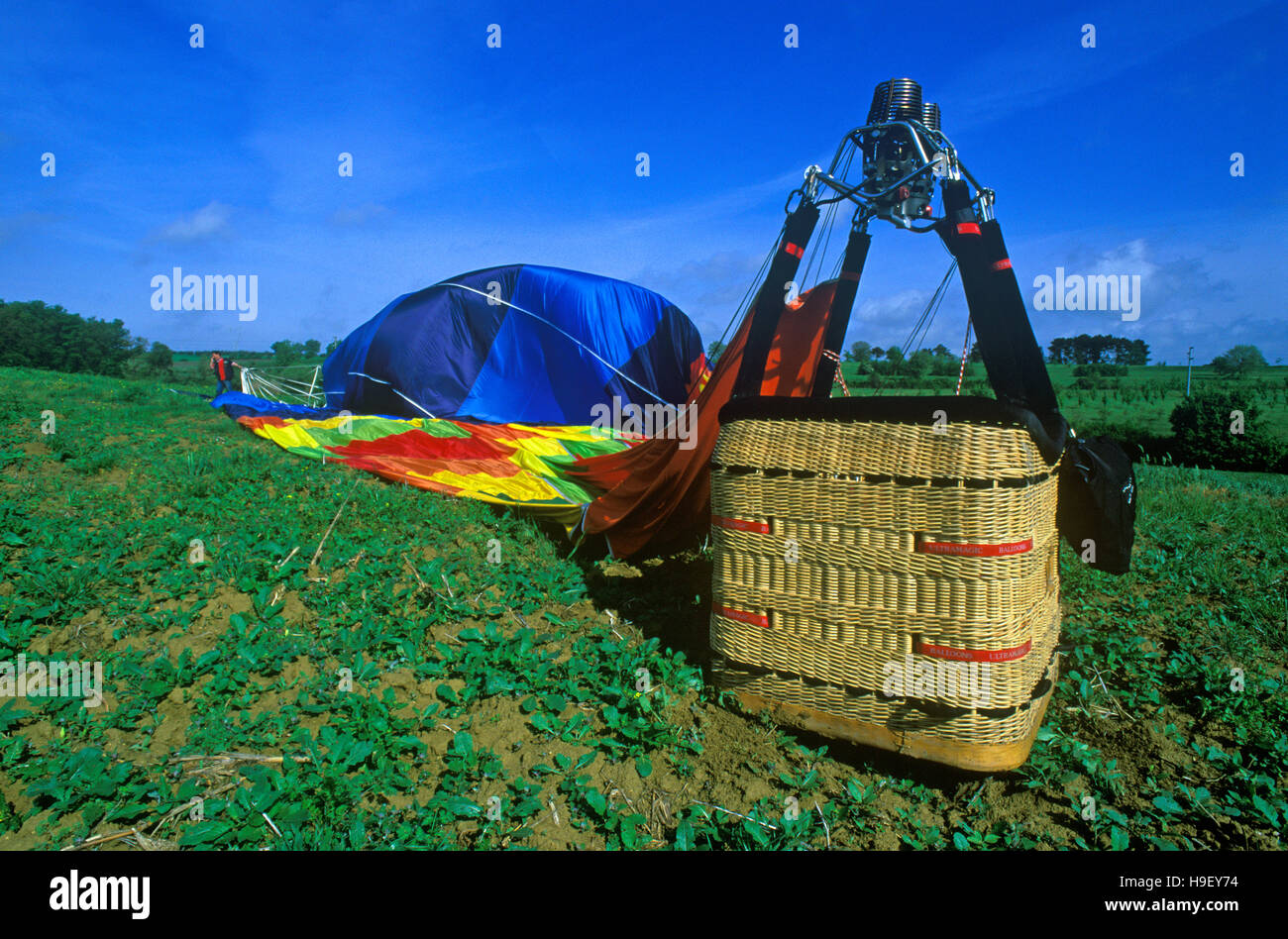 Deflated Hot Air Balloon High Resolution Stock Photography and Images ...