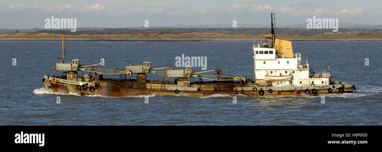 Dredger mersey hi-res stock photography and images - Alamy