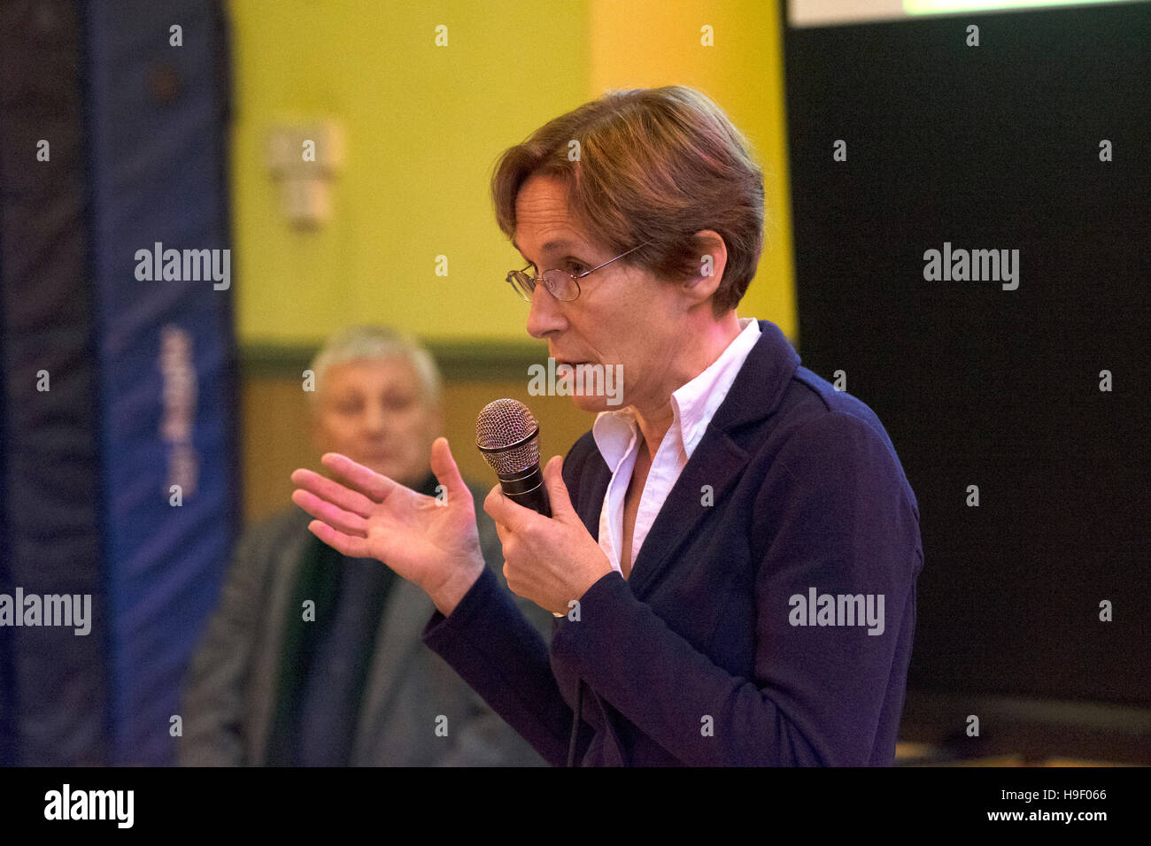 Anne firth hi-res stock photography and images - Alamy