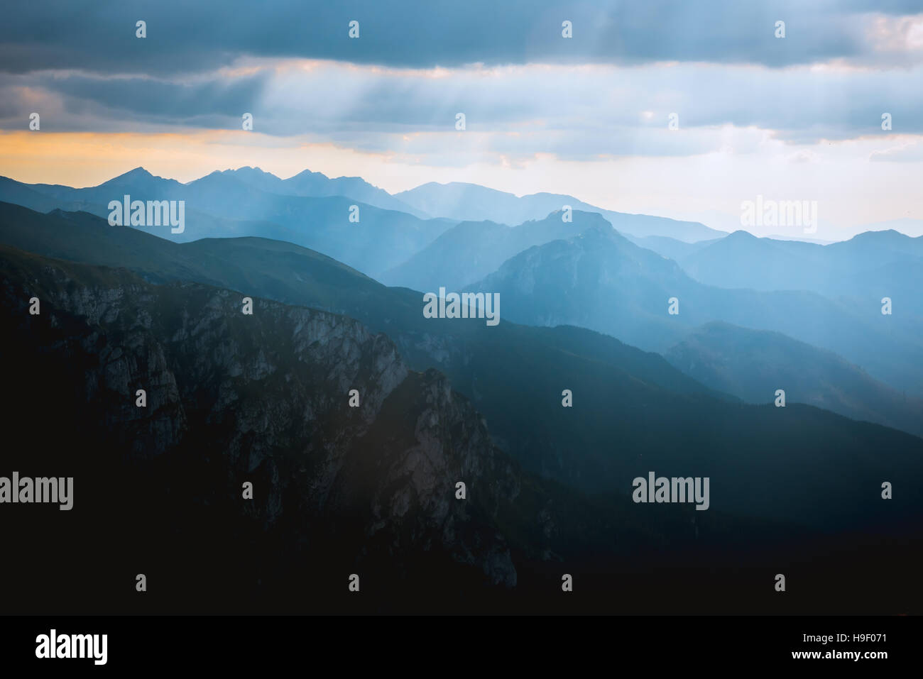 Layered mountains hi-res stock photography and images - Alamy