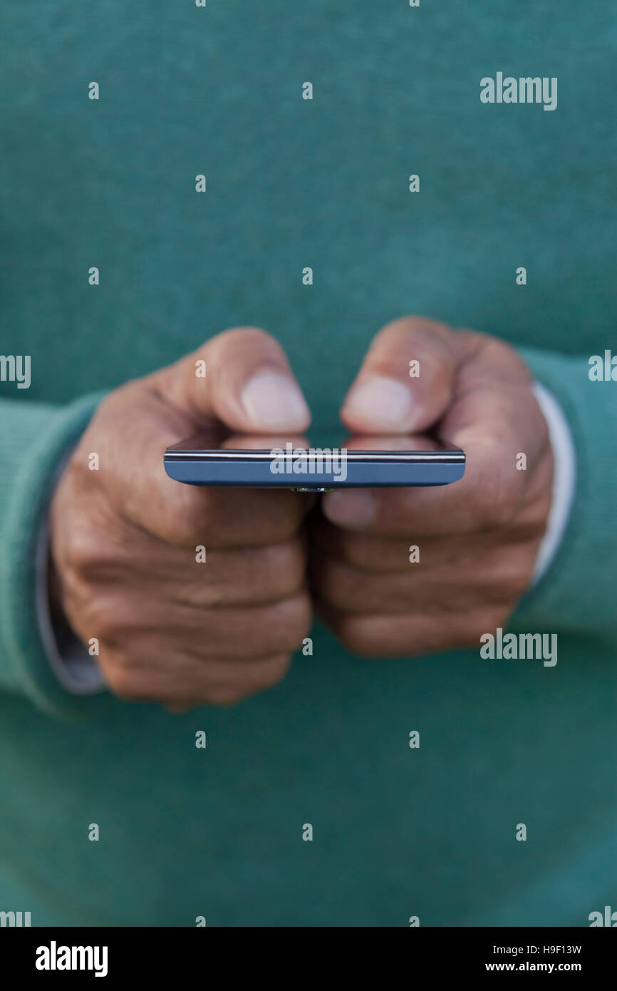 Vertical shot senior hispanic hi-res stock photography and images - Alamy