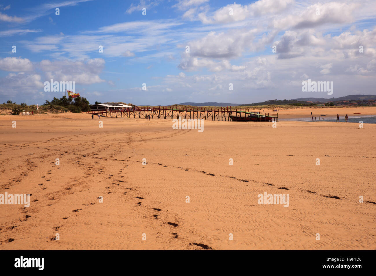 View of the El Puntal beach in Somo, Santander. Spain Stock Photo - Alamy