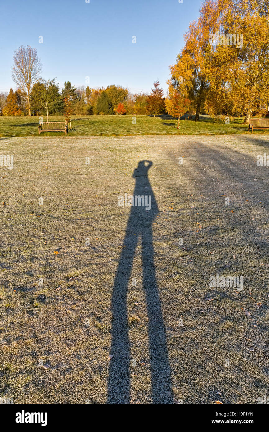 Girl in landscape hi-res stock photography and images - Alamy