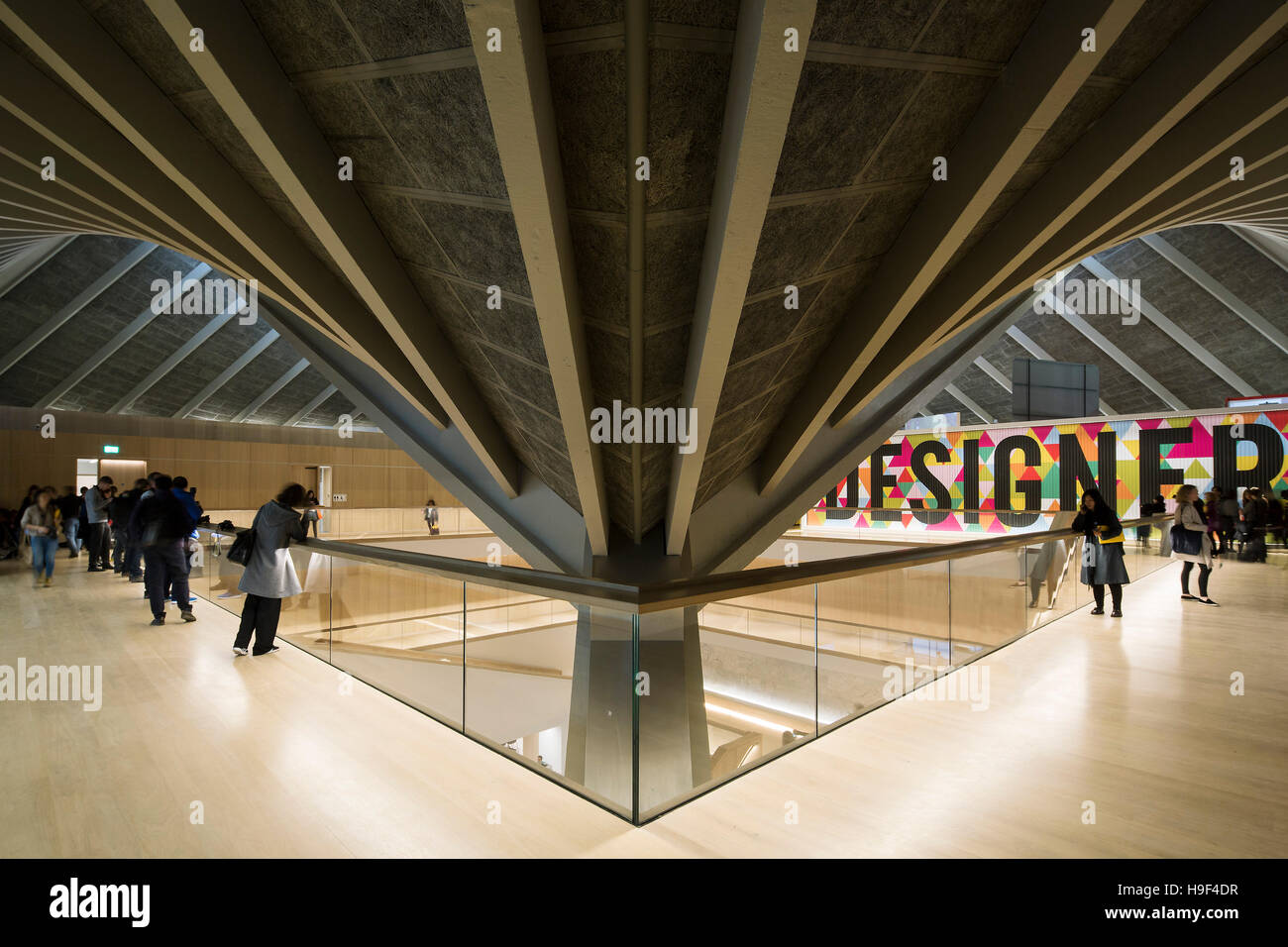 Interior view of 2nd floor walkway and roof detail. Design Museum ...