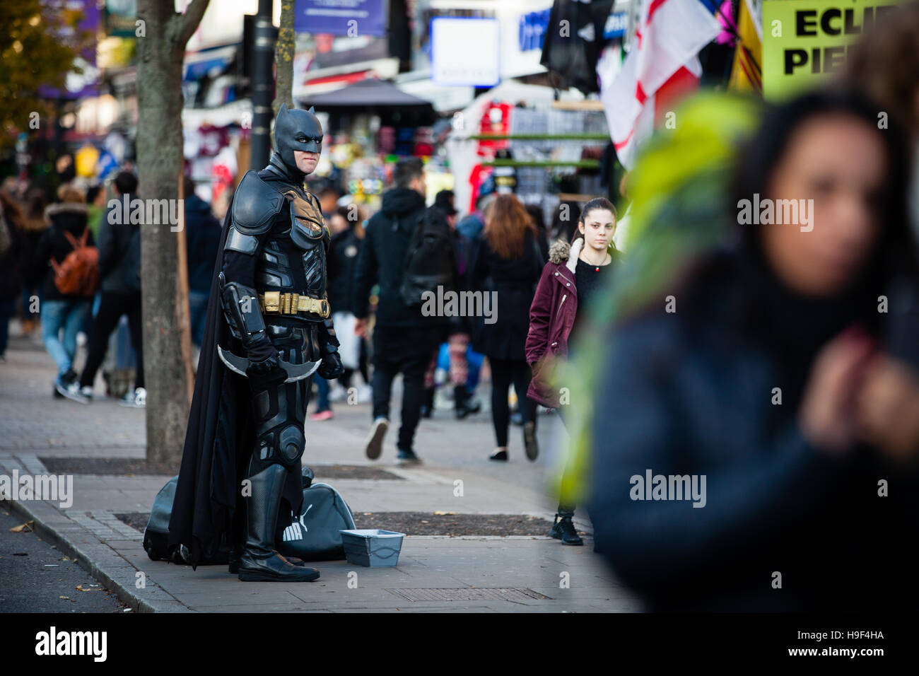 Batman robin in batman robin hi-res stock photography and images - Alamy
