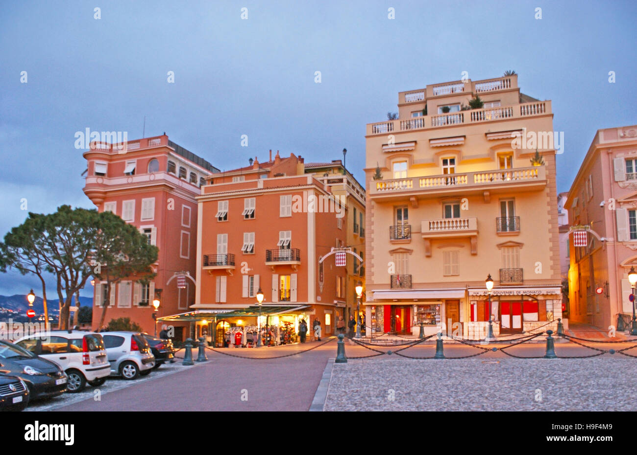 Street lights monaco hi-res stock photography and images - Alamy