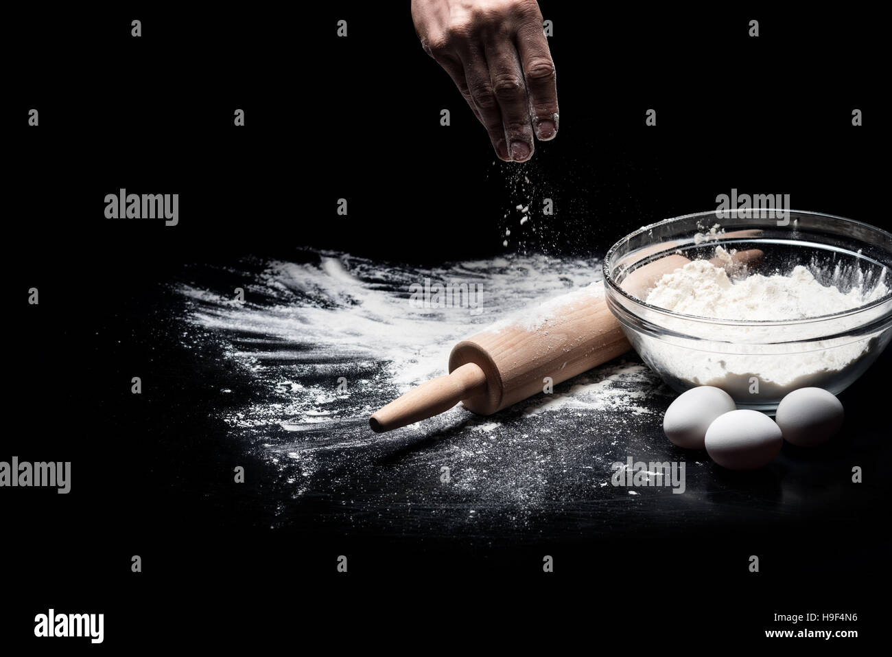 Close up hands flour hi-res stock photography and images - Alamy
