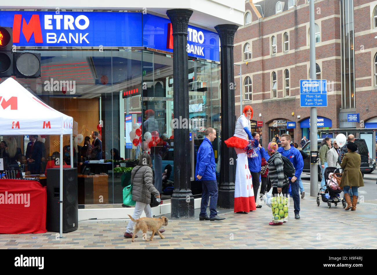 Metro bank plc hi-res stock photography and images - Alamy