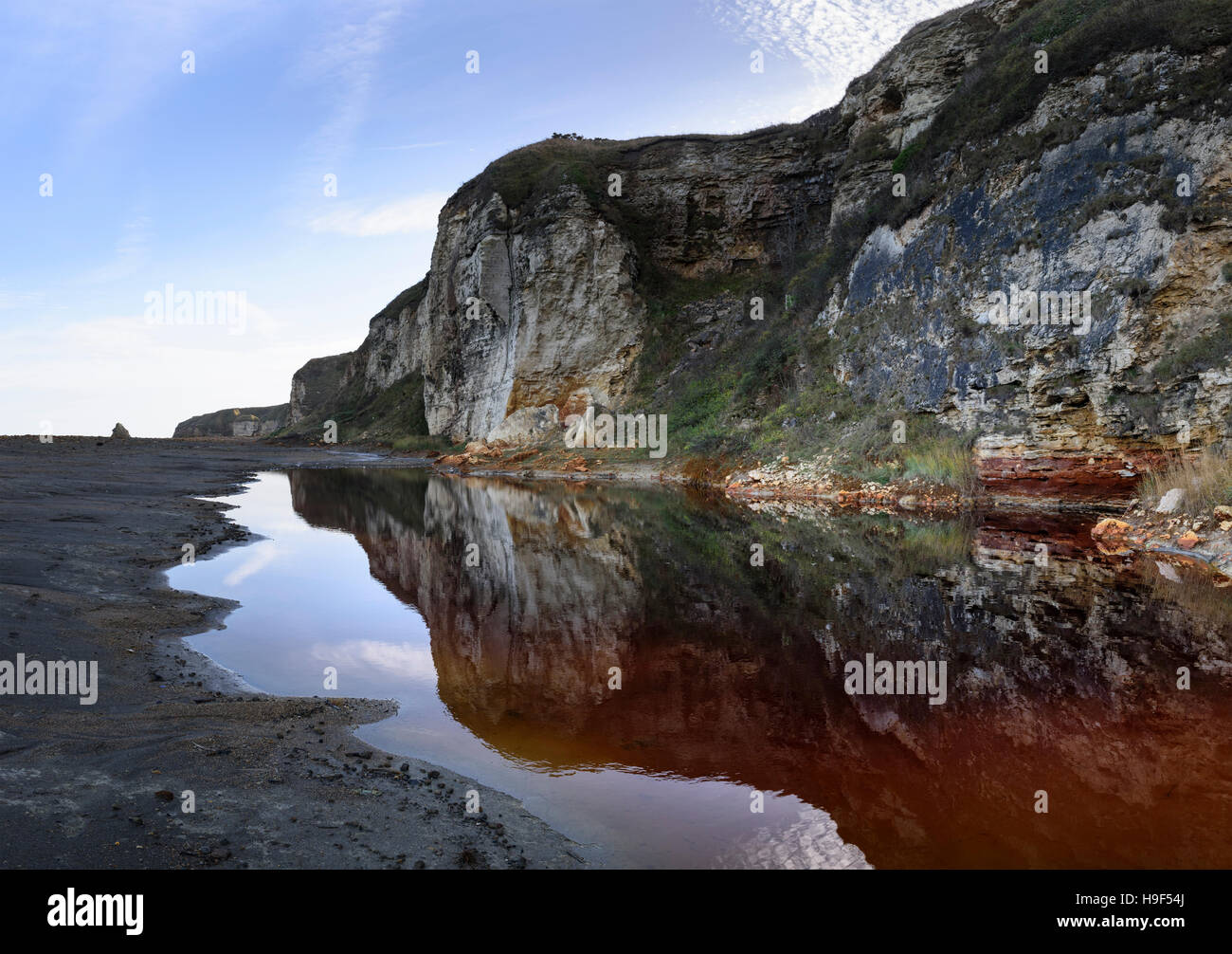 Seaham beach hi-res stock photography and images - Alamy