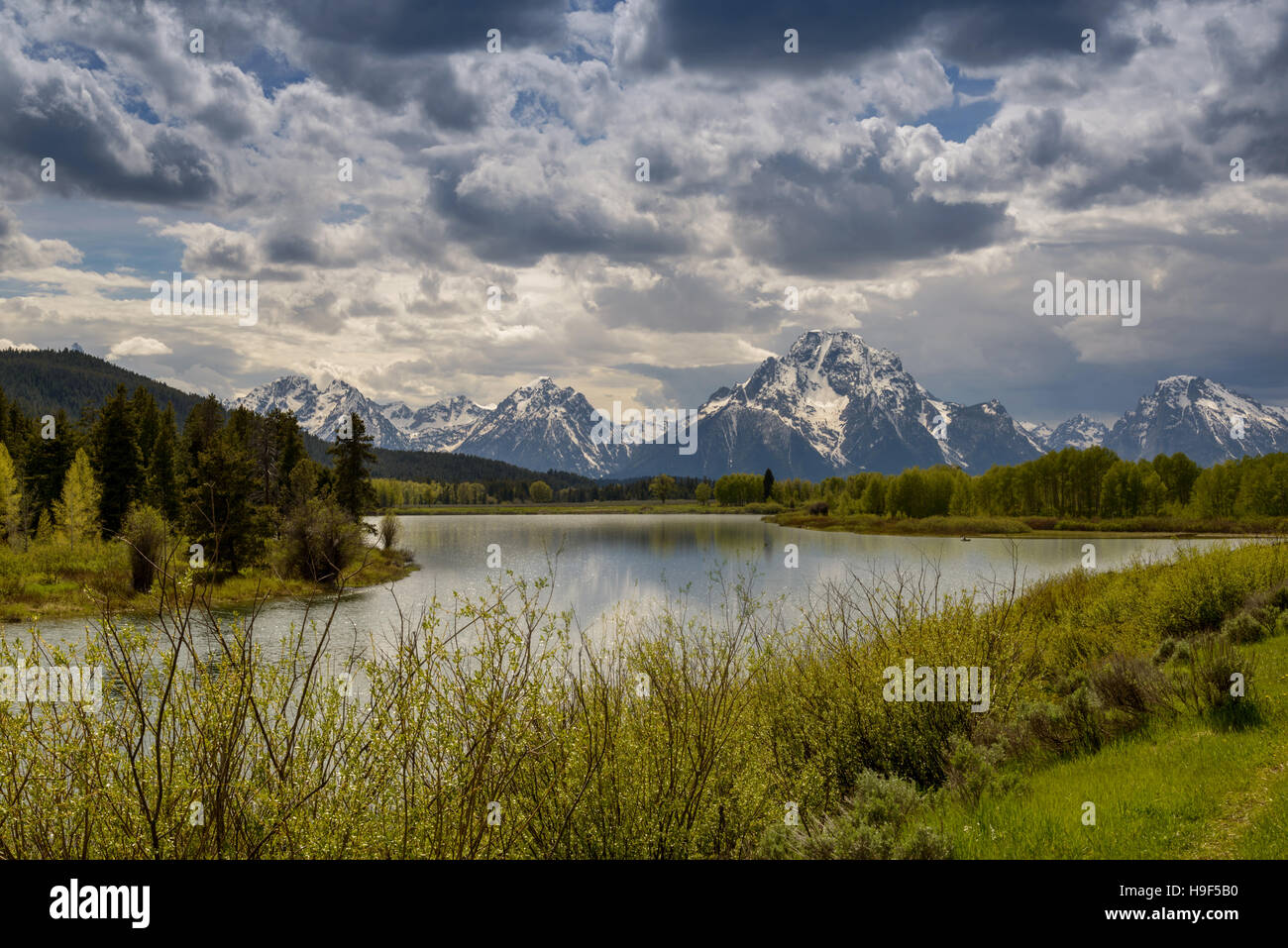 Jackson Lake is in Grand Teton National Park in northwestern Wyoming ...