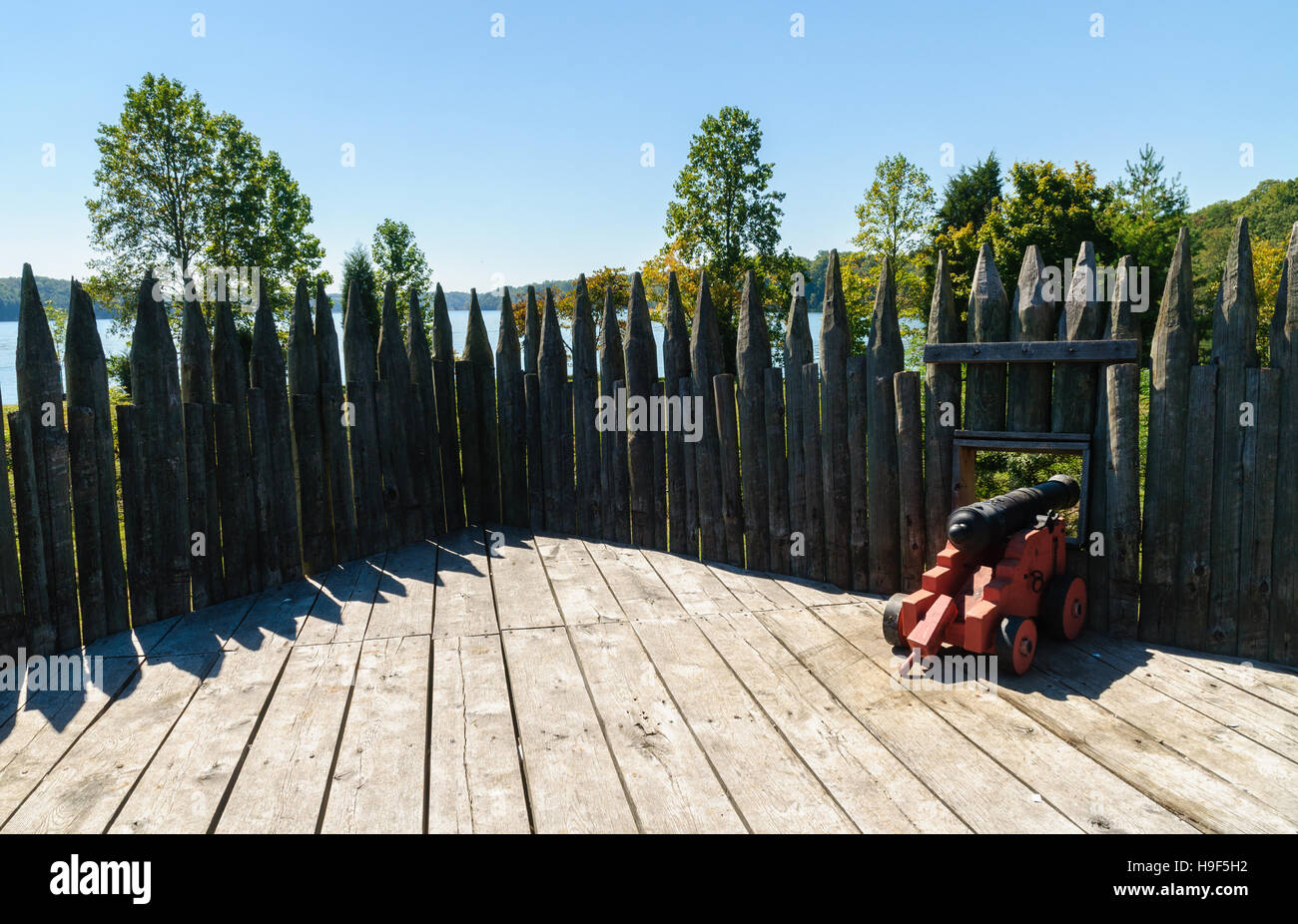 Fort loudoun state historic site hi-res stock photography and images ...