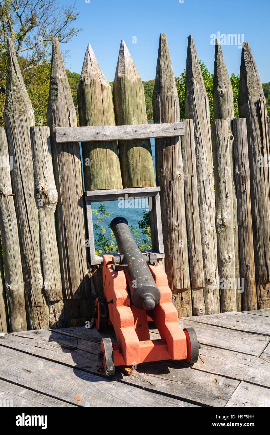Fort loudoun state historic site hi-res stock photography and images ...