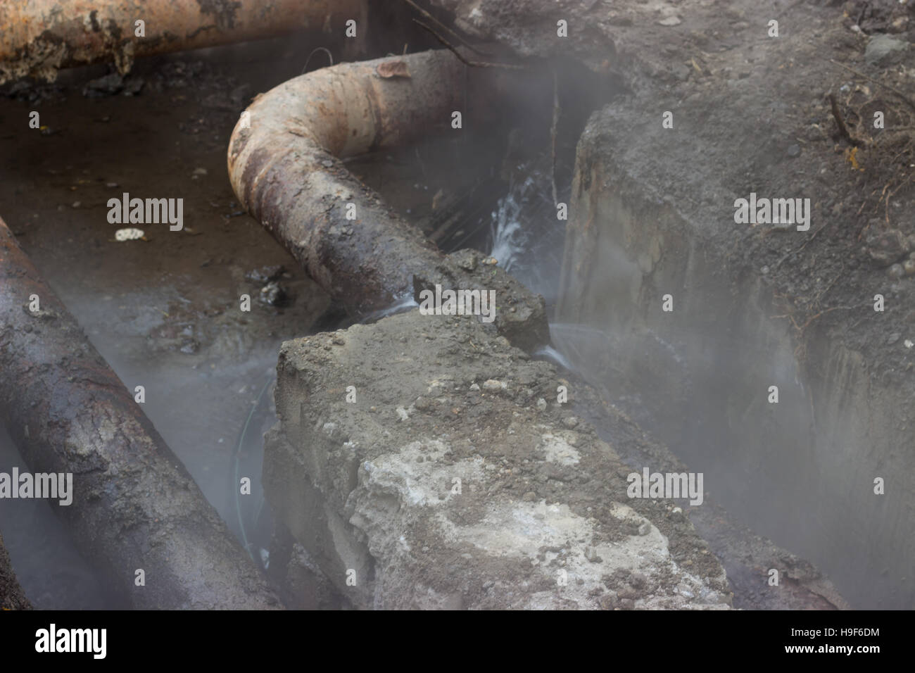 Broken pipes hi-res stock photography and images - Alamy
