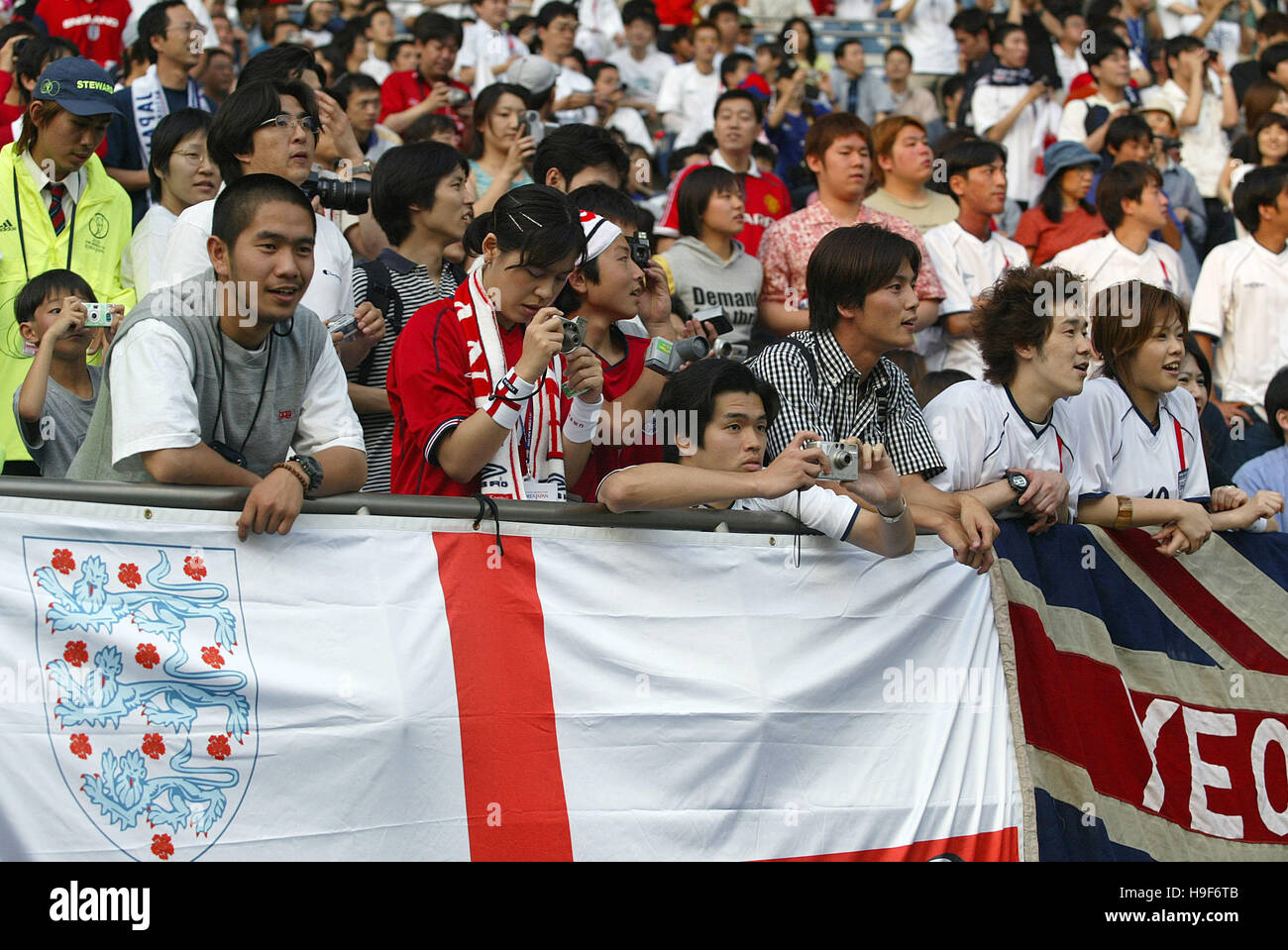Japan v sweden hi-res stock photography and images - Alamy