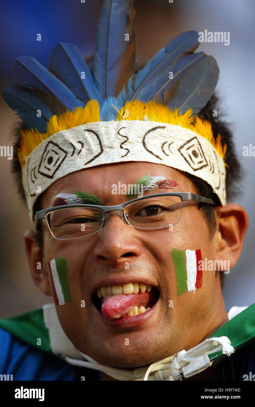 ITALY FAN WORLD CUP 2002 PREFECTURAL KASHIMA STADIUM IBARAKI JAPAN 08 ...