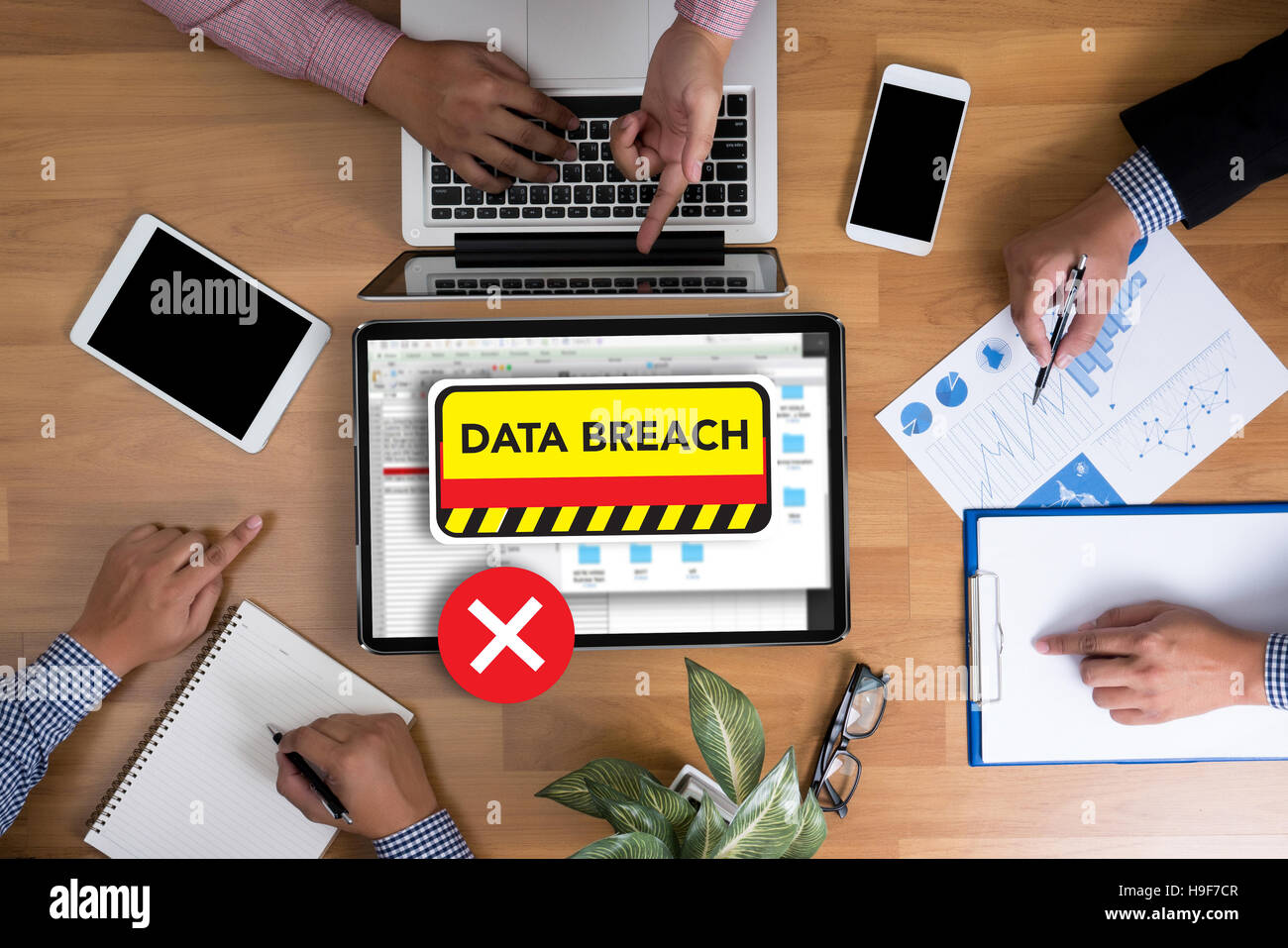 Security computer Data Breach Security Confidential Cybercrime Stock ...