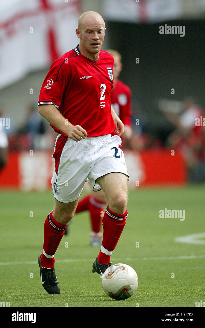 DANNY MILLS ENGLAND & LEEDS UNITED FC NAGAI STADIUM OSAKA JAPAN 12 June ...