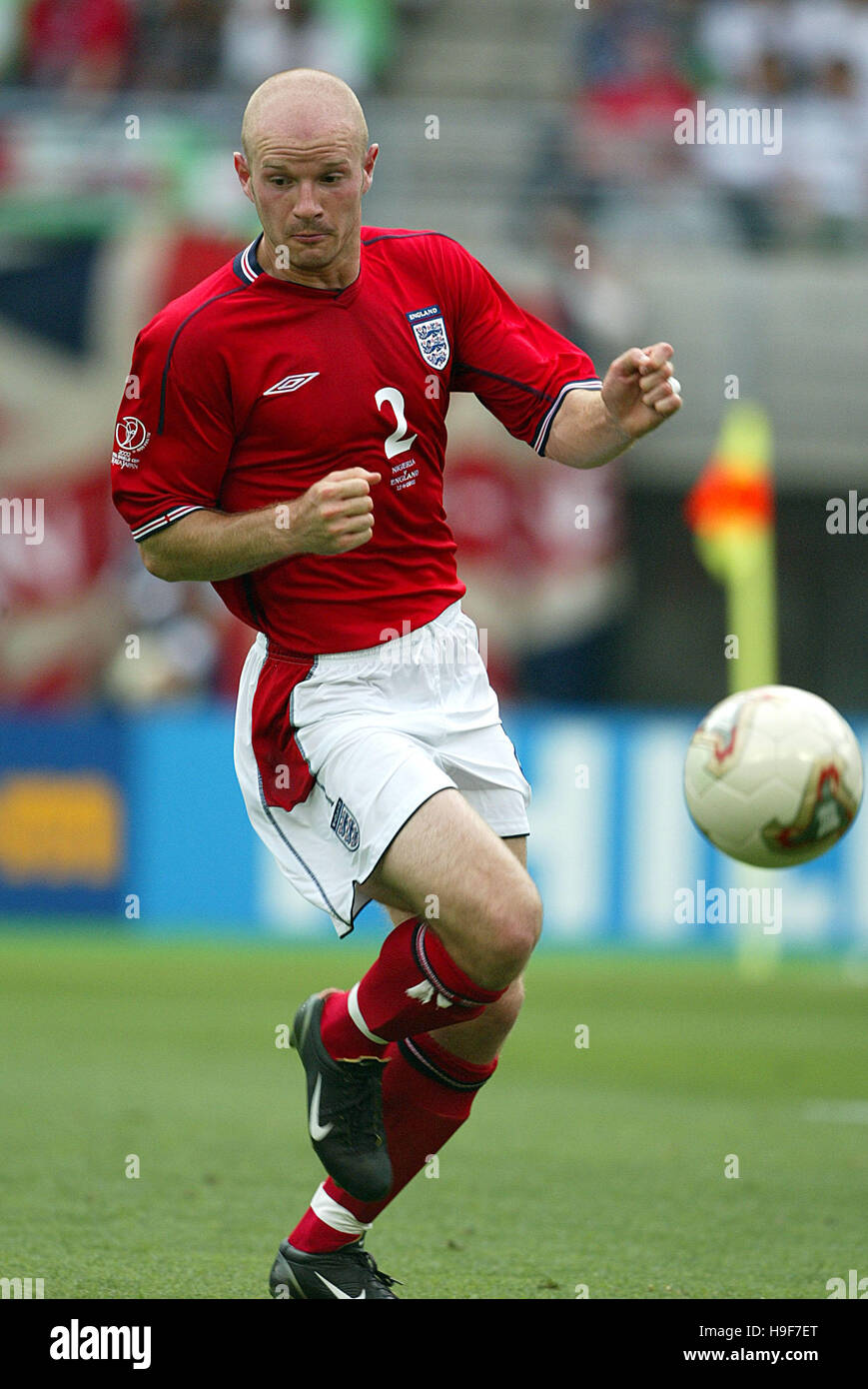 DANNY MILLS ENGLAND & LEEDS UNITED FC NAGAI STADIUM OSAKA JAPAN 12 June ...