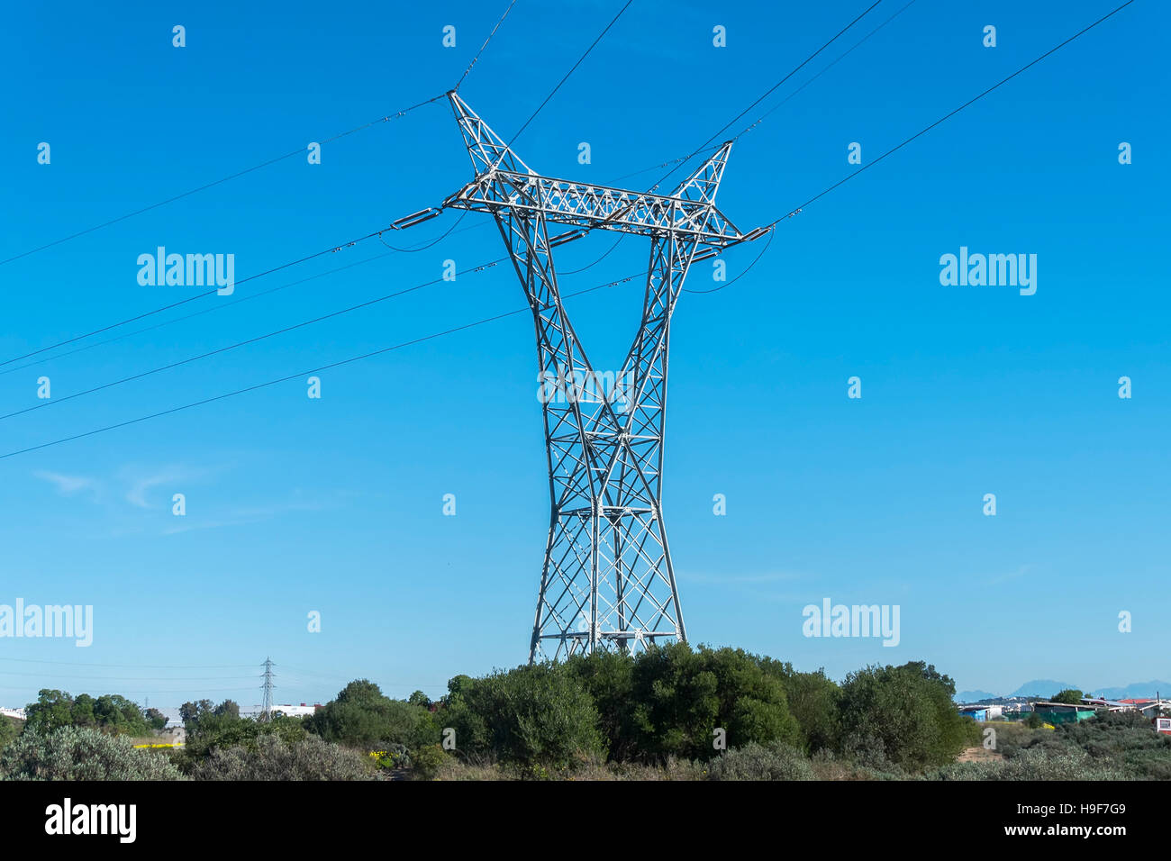 Powerline transport hi-res stock photography and images - Alamy
