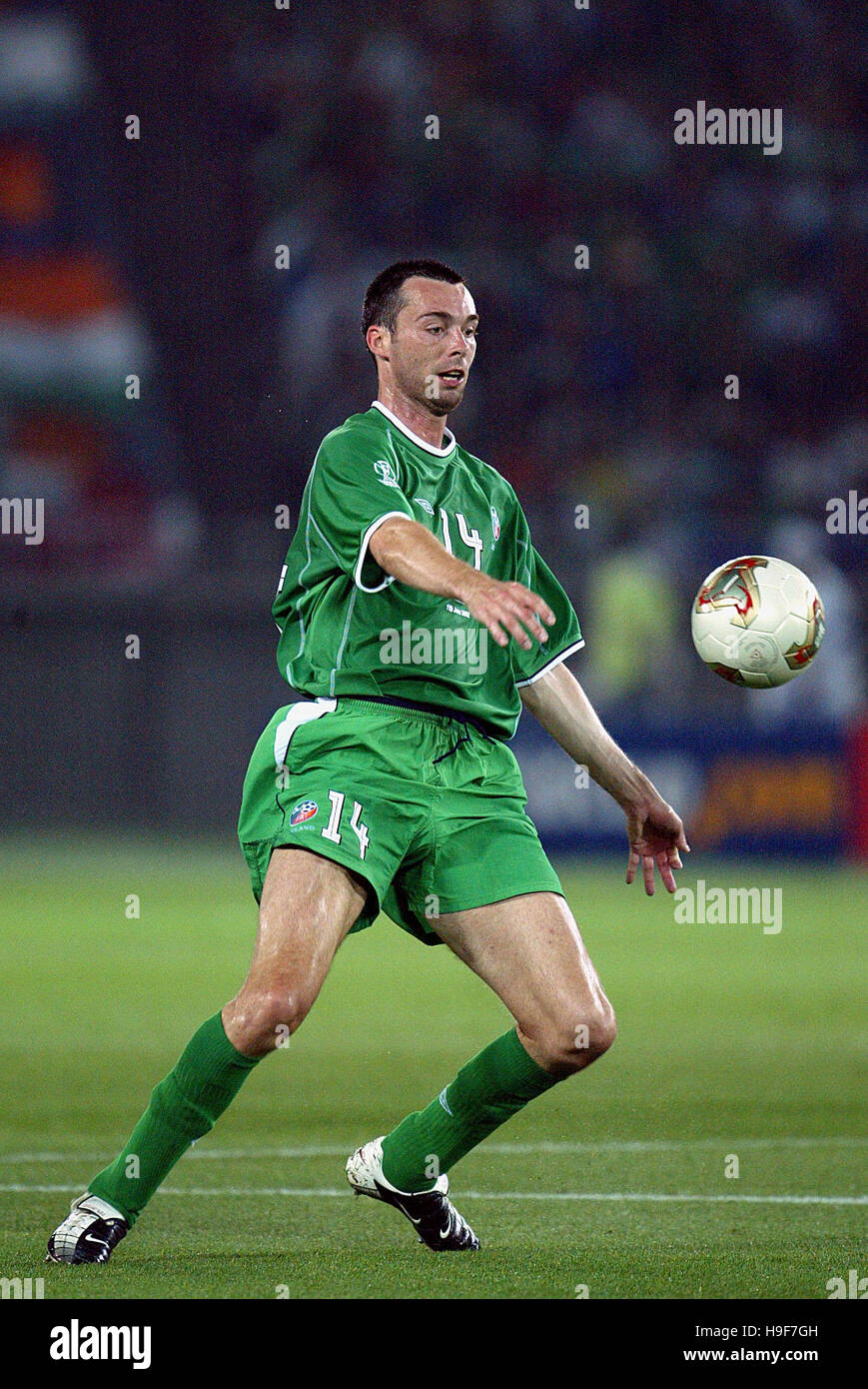 GARY BREEN REPUBLIC OF IRELAND YOKOHAMA STADIUM YOKOHAMA JAPAN 11 June ...