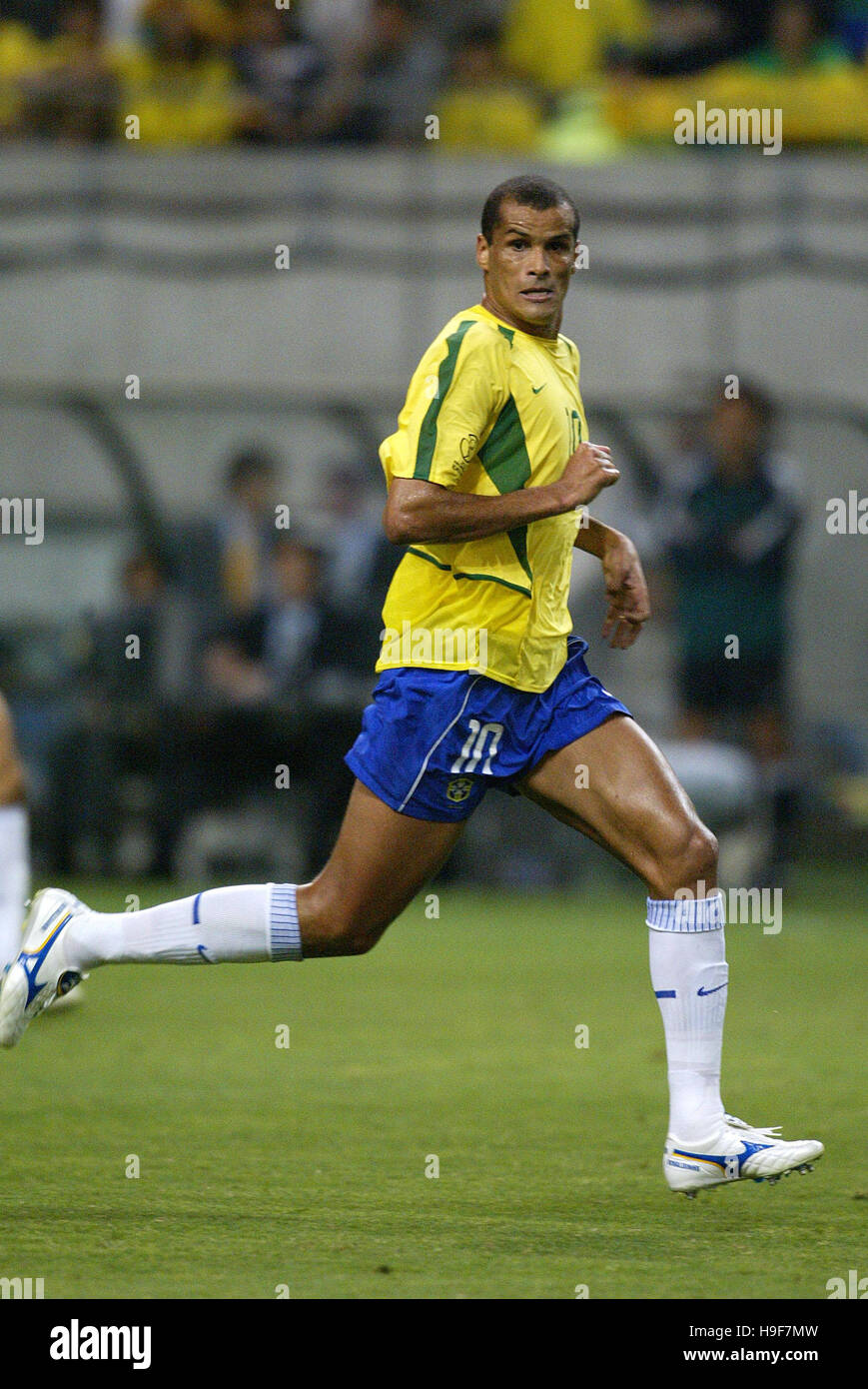 Rivaldo 2002 hi-res stock photography and images - Alamy