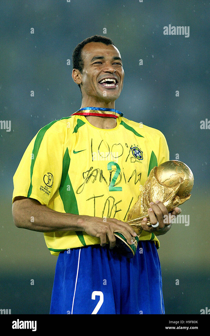 Brazil germany 2002 cafu hi-res stock photography and images - Alamy