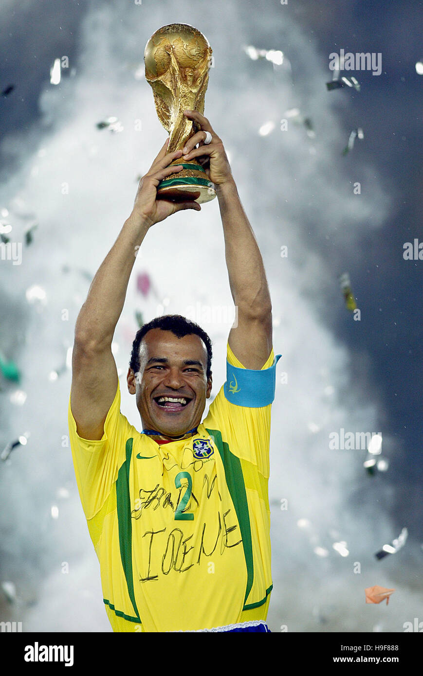 CAFU BRAZIL V GERMANY YOKOHAMA STADIUM YOKOHAMA JAPAN 30 June 2002 ...