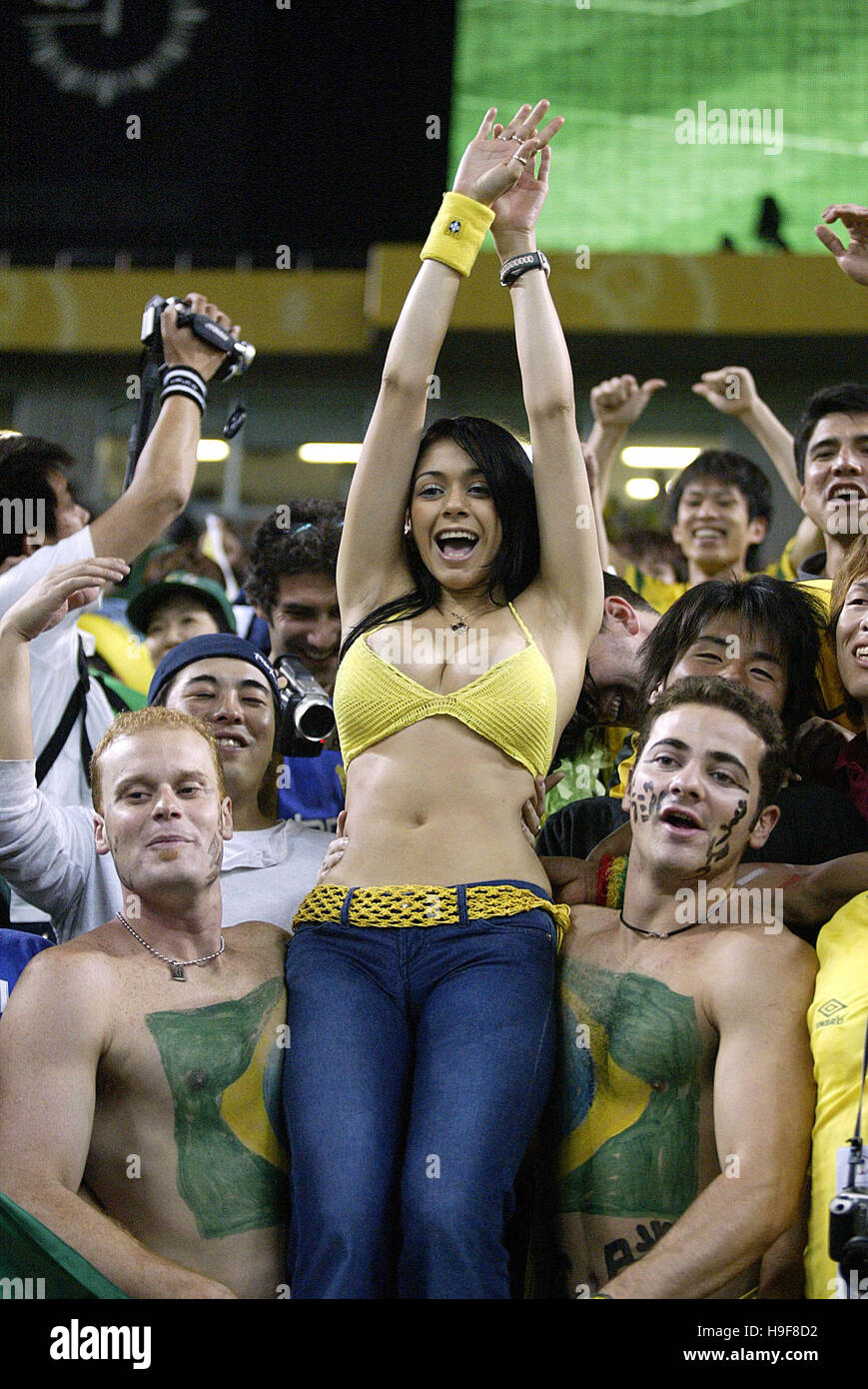 BRAZILIAN FANS BRAZIL V TURKEY SAITAMA STADIUM SAITAMA JAPAN 26 June ... BRAZILIAN FANS BRAZIL V TURKEY SAITAMA STADIUM SAITAMA JAPAN 26 June ...