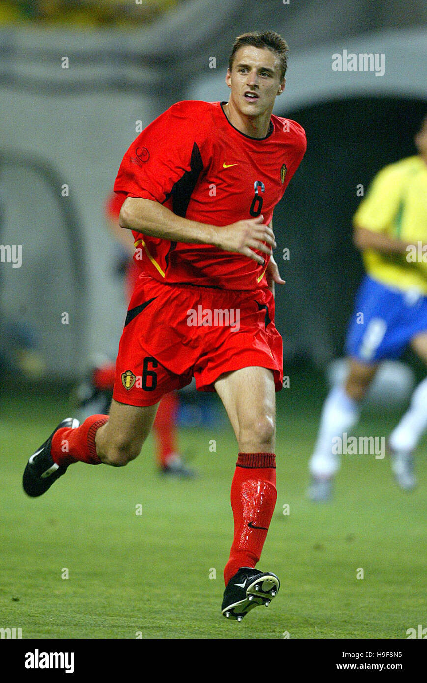 Kobe wing stadium hi-res stock photography and images - Alamy
