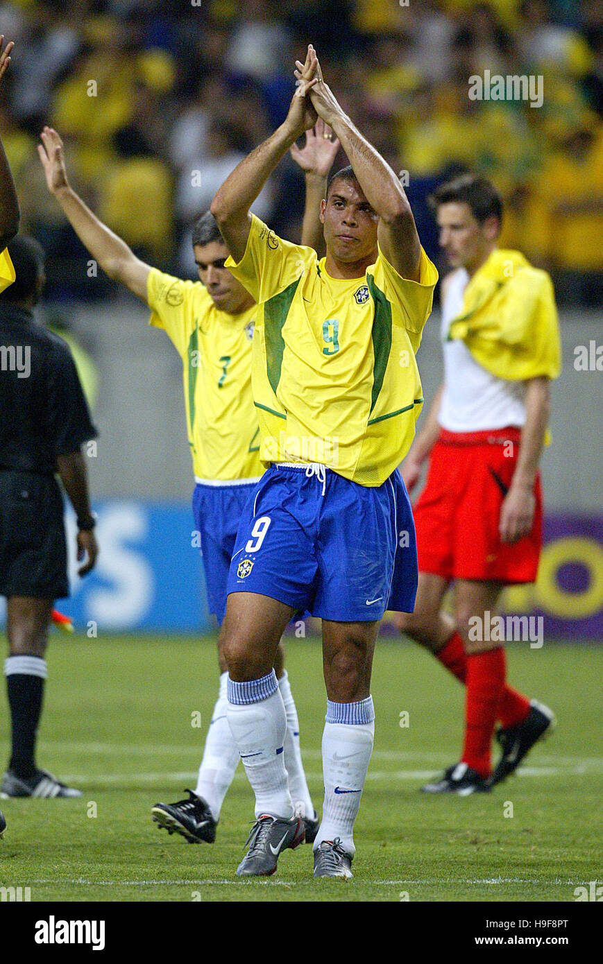 RONALDO CELEBRATES WIN BRAZIL V BELGIUM KOBE WING STADIUM KOBE JAPAN 17 ...