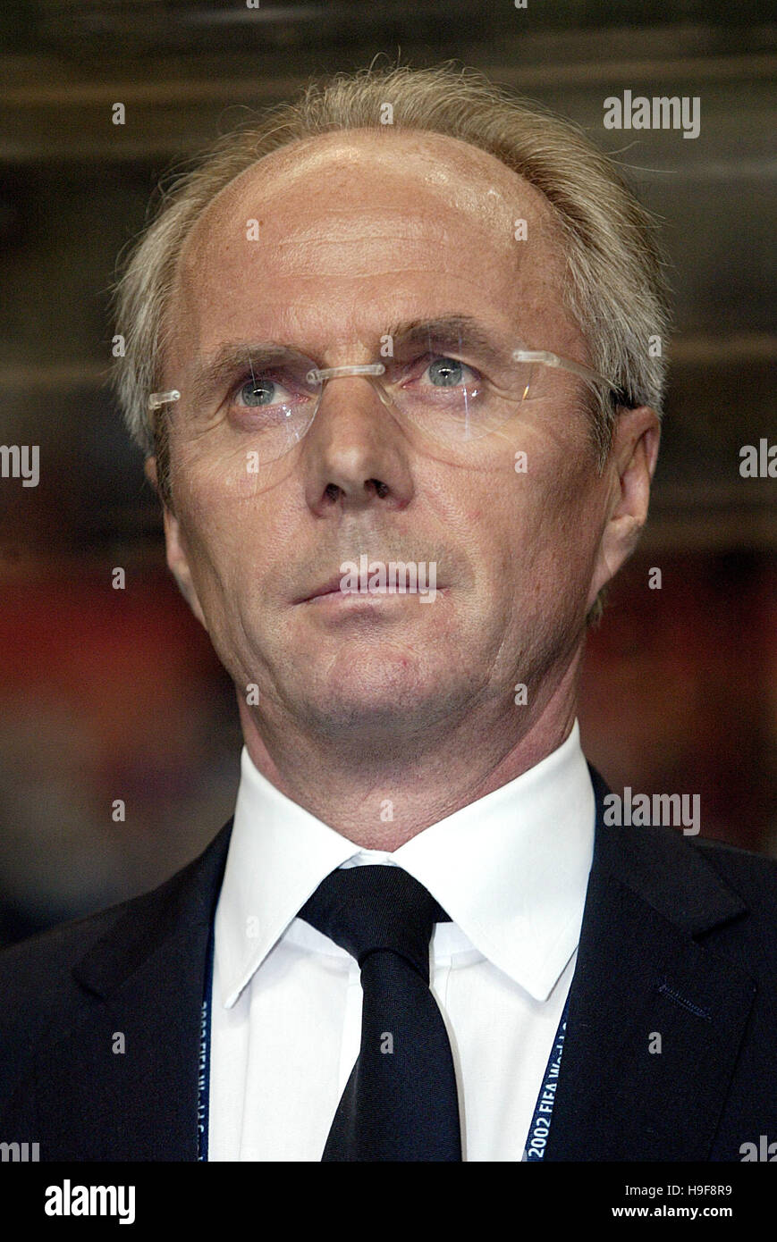 SVEN GORAN ERIKSSON ENGLAND MANAGER NIIGATA STADIUM BIG SWAN NIIGATA ...