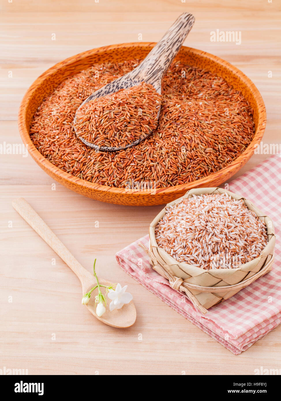 Whole grain Traditional Thai rice best rice for healthy and clea Stock ...