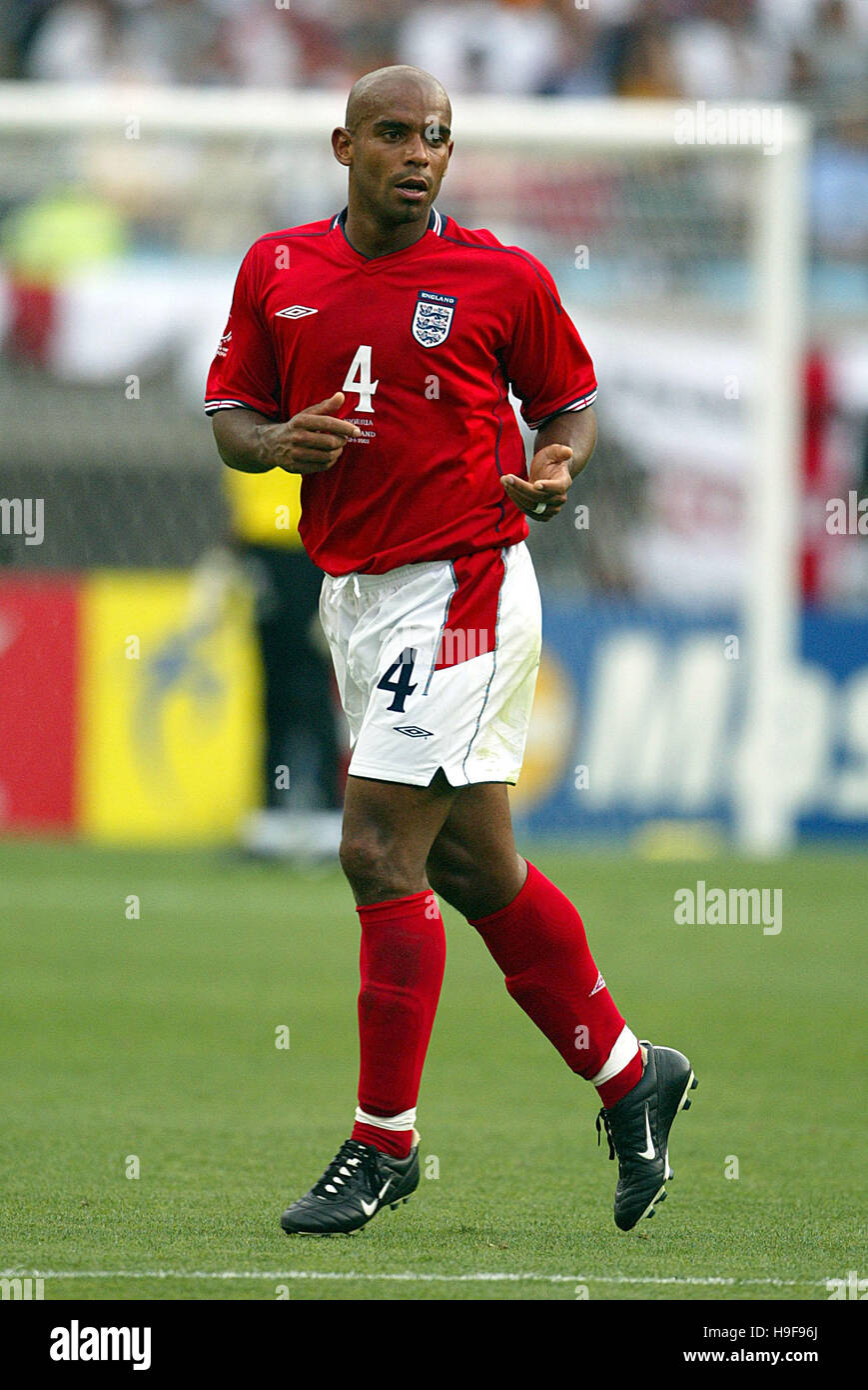 Trevor sinclair england west ham hi-res stock photography and images ...