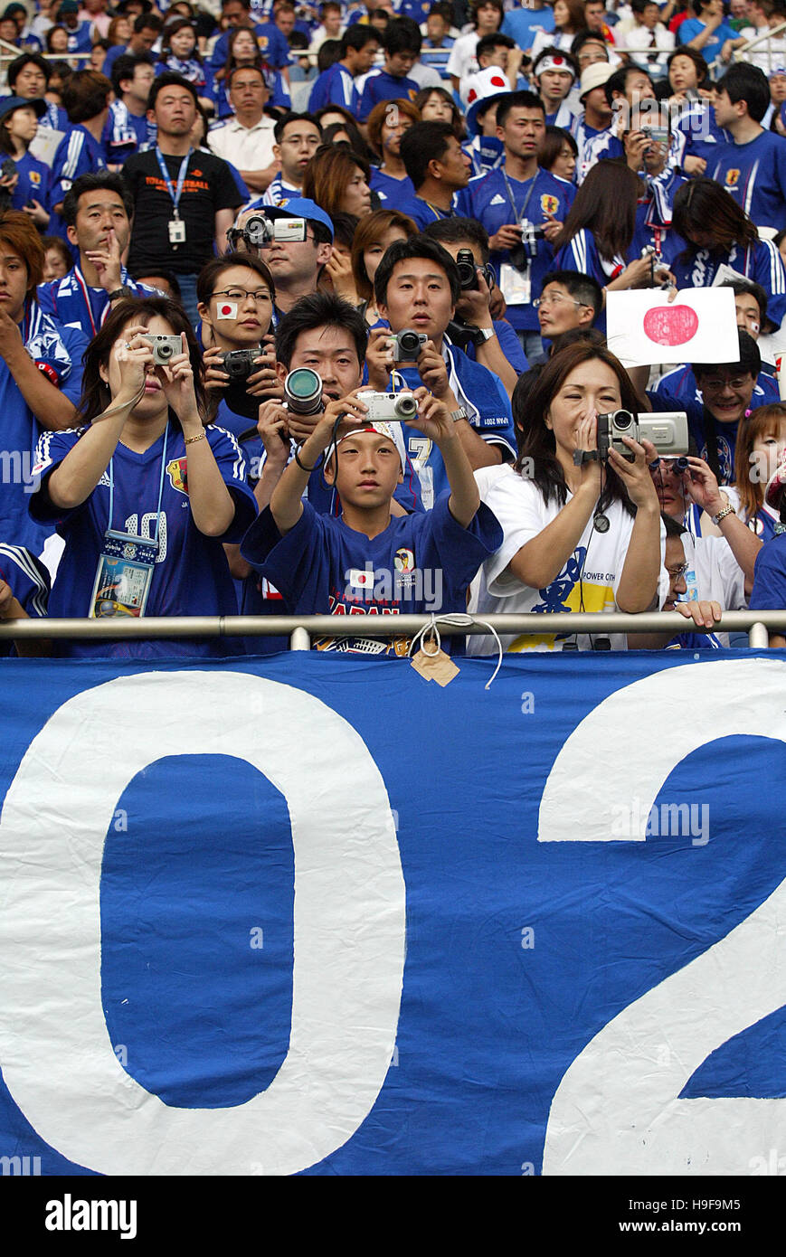 JAPANESE FANS JAPAN V BELGIUM SAITAMA STADIUM SAITAMA JAPAN 04 June ...
