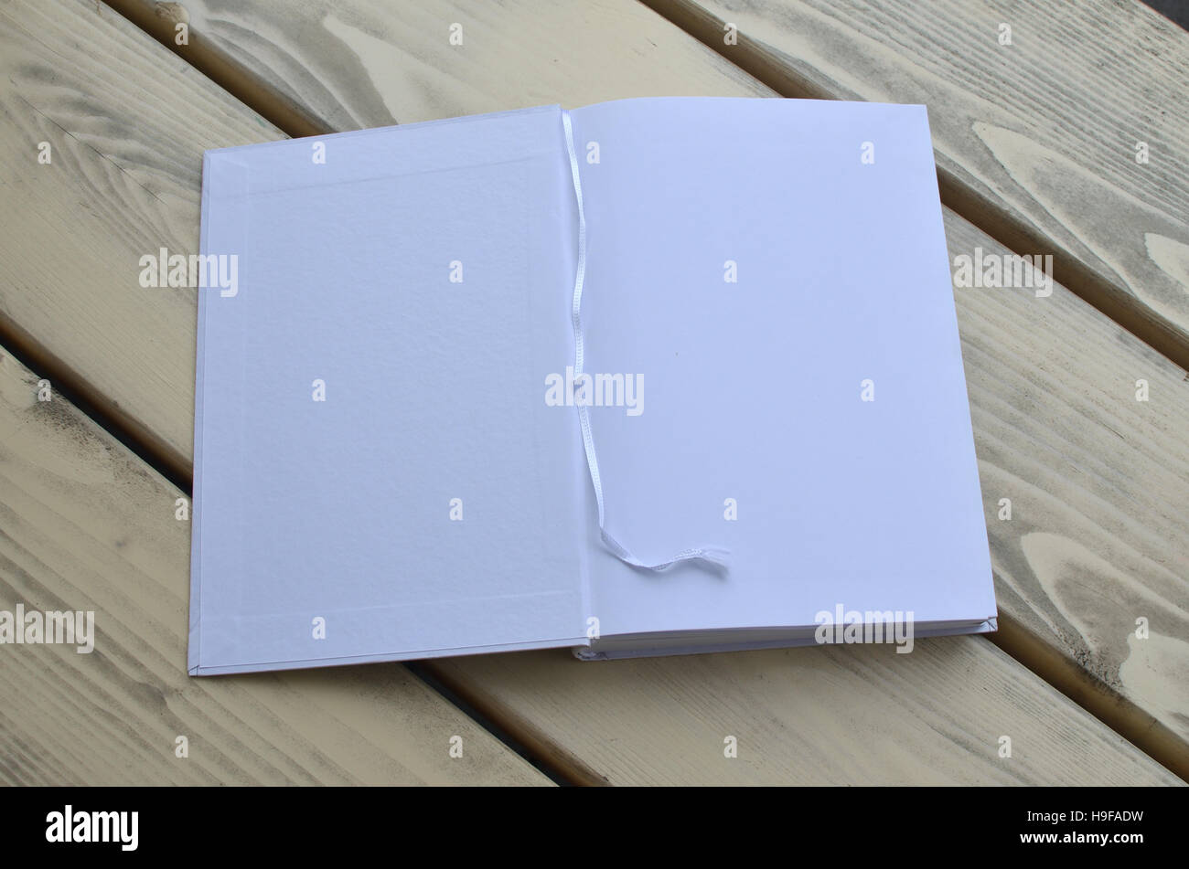 Hard wooden bench hi-res stock photography and images - Alamy