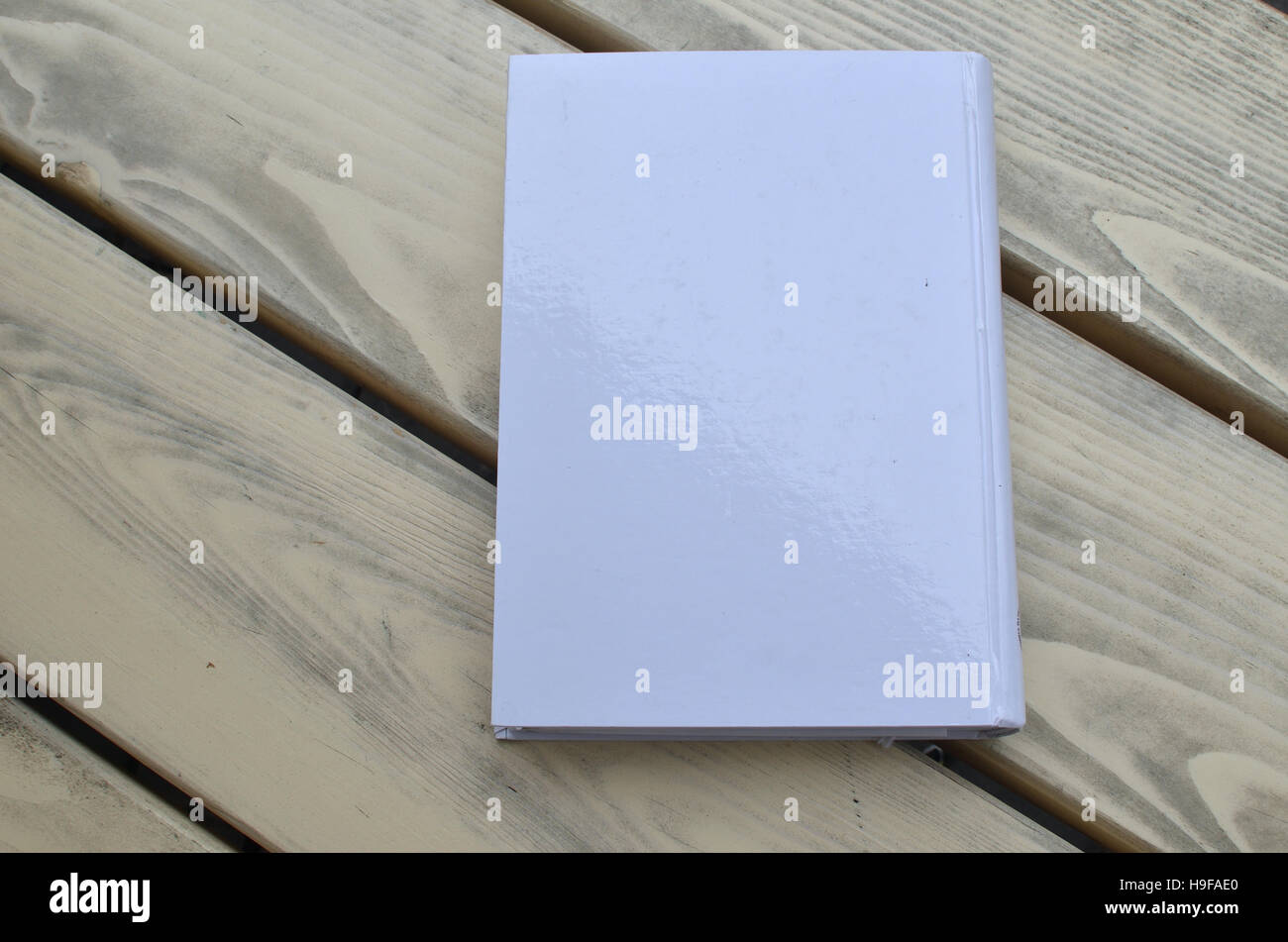 Hard wooden bench hi-res stock photography and images - Alamy