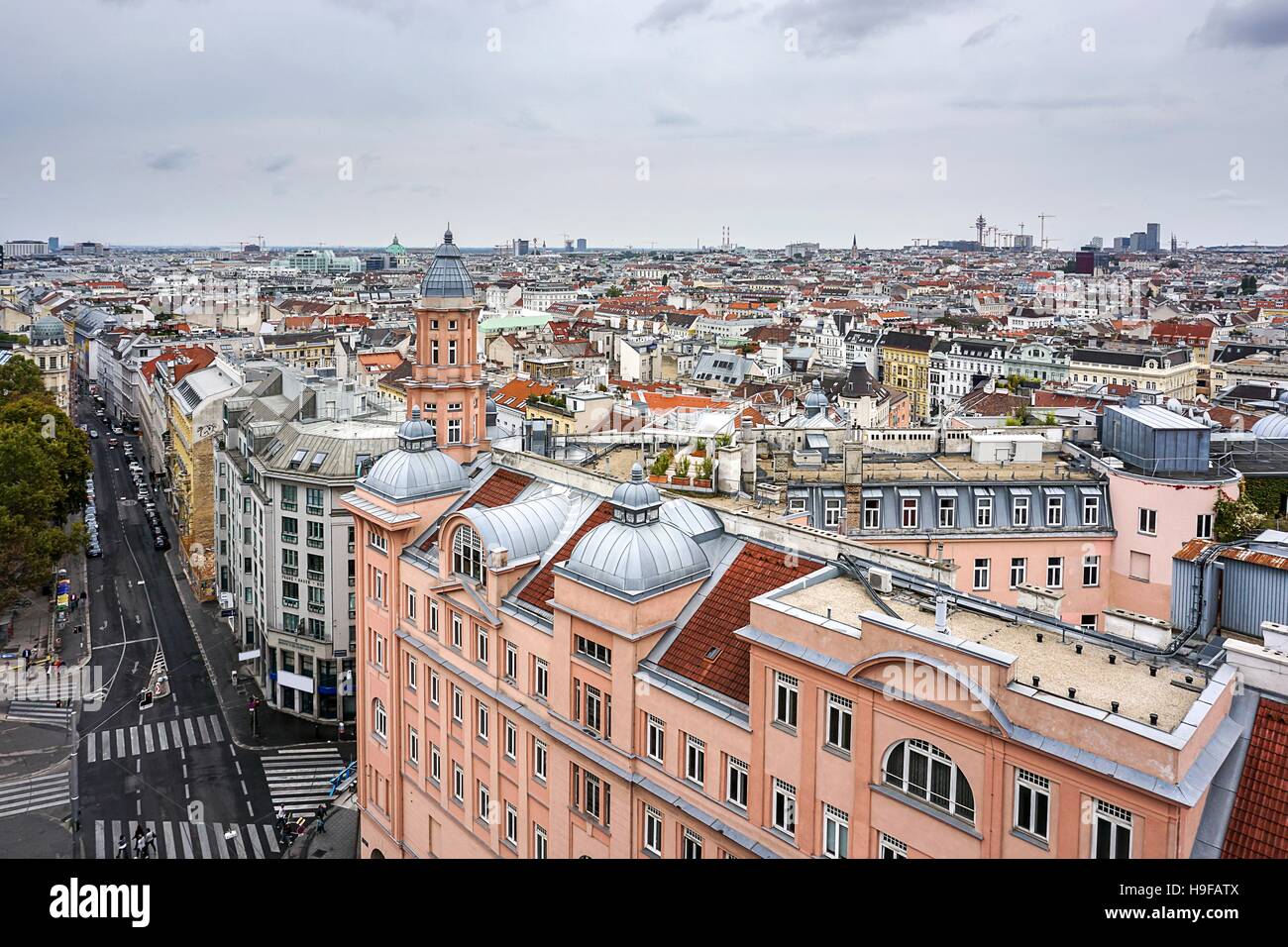 Vienna buildings hi-res stock photography and images - Alamy