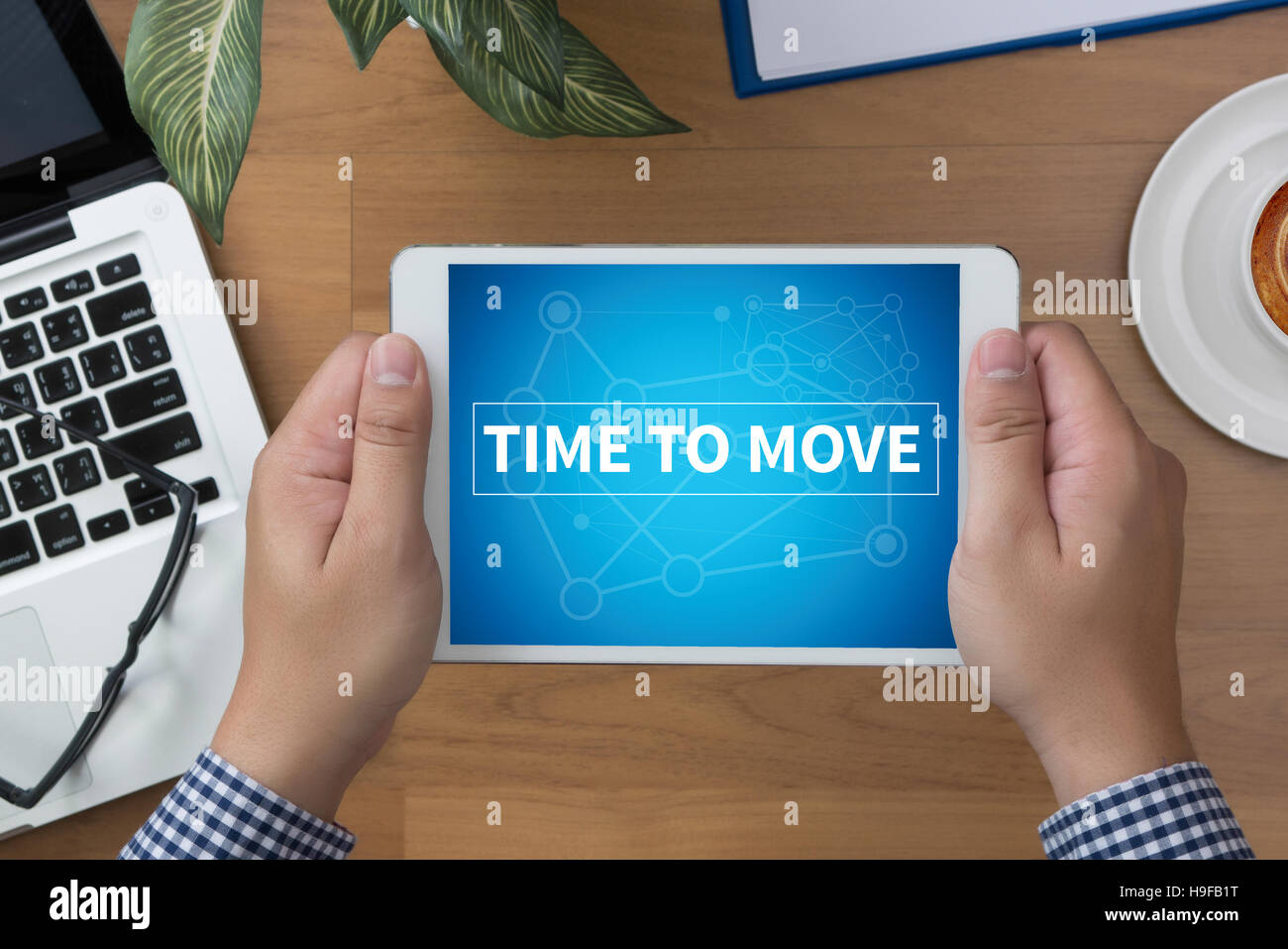 TIME TO MOVE Stock Photo - Alamy