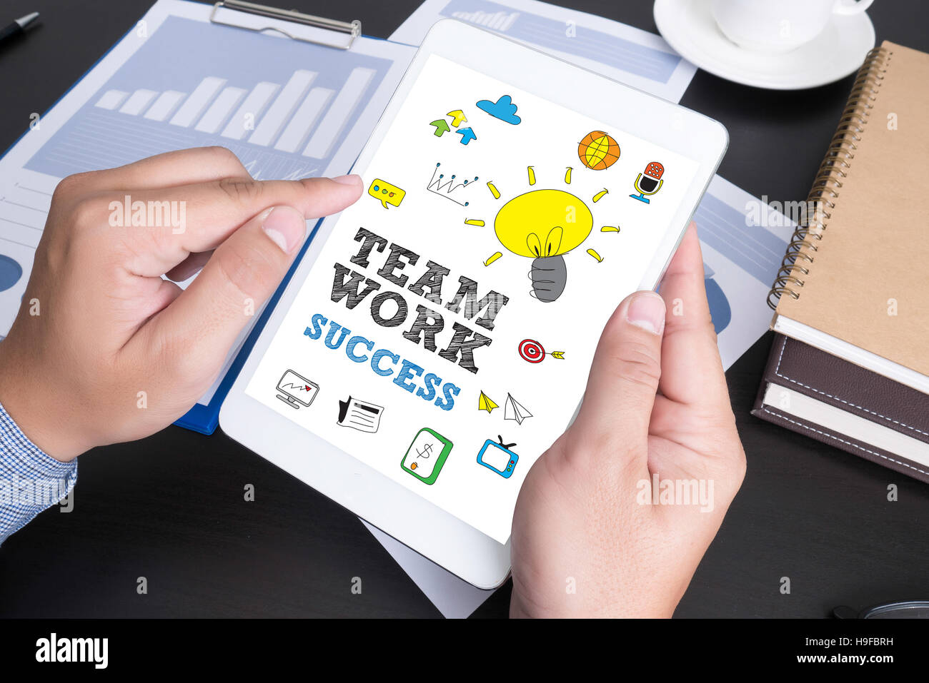 TEAMWORK SUCCESS CONCEPT Stock Photo - Alamy