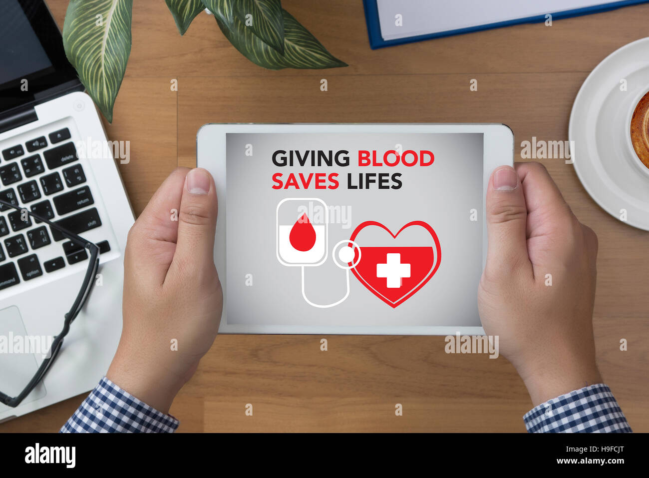 GIVING BLOOD SAVES LIFES Blood Donation Give Life Stock Photo - Alamy