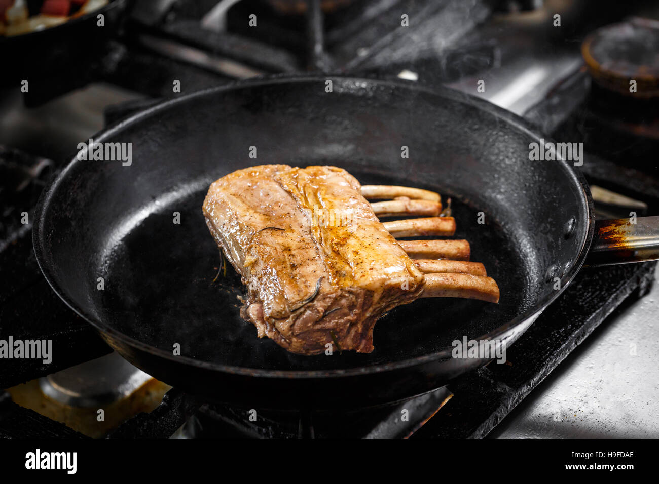 Rack of lamb chops Stock Photo - Alamy